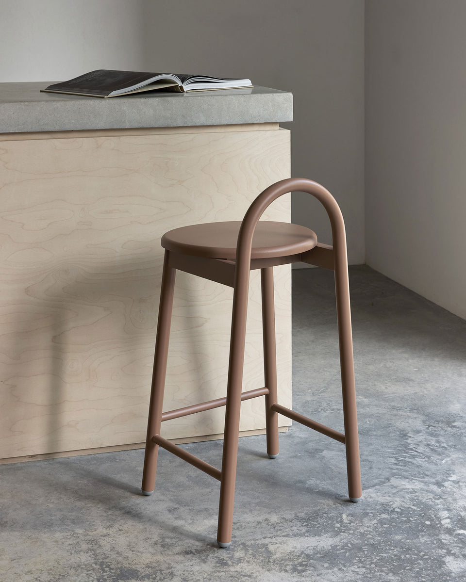 Bobby Bar Stool - Metal – DesignByThem