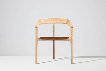Bow Chair by Tom Fereday – Design By Them