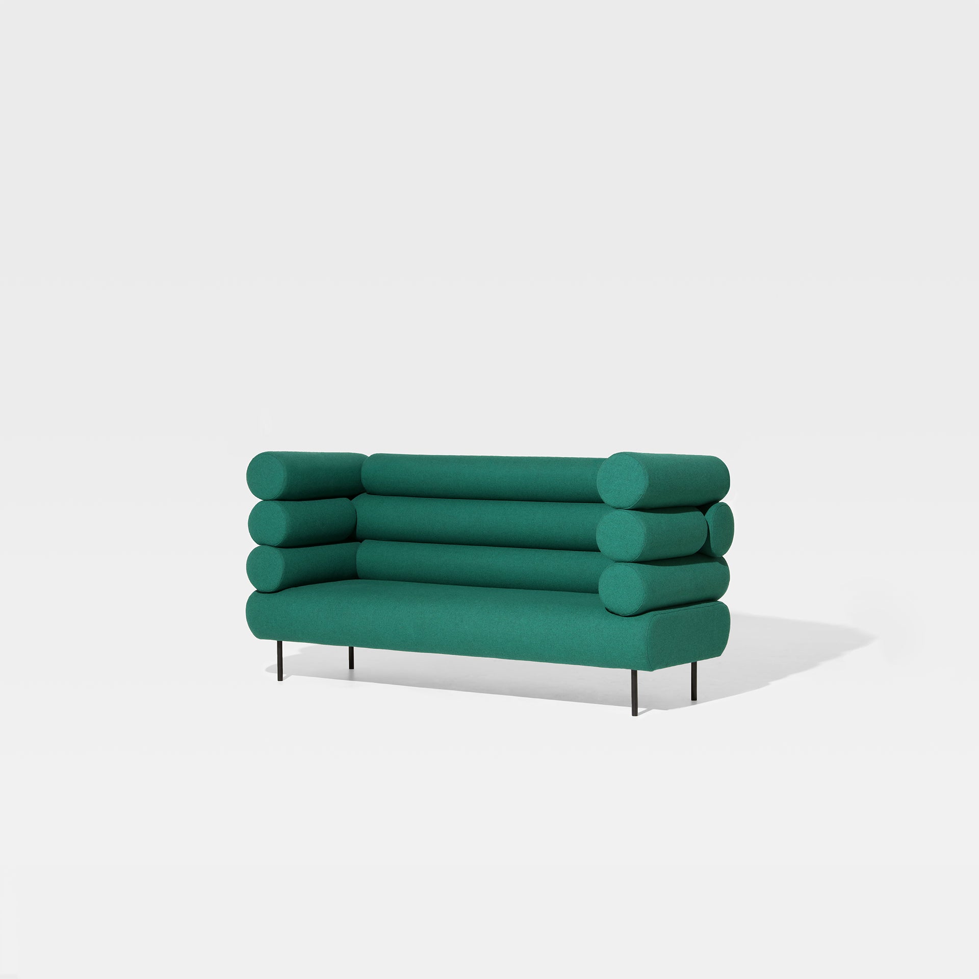 Cabin Lounges by GibsonKarlo – DesignByThem