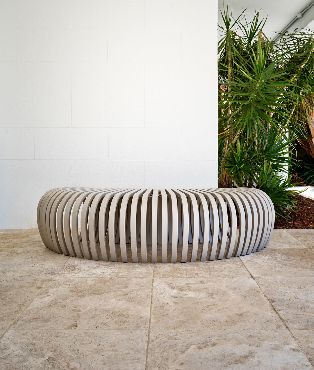 Ribs Bench Outdoor by Stefan Lie – DESIGN BY THEM