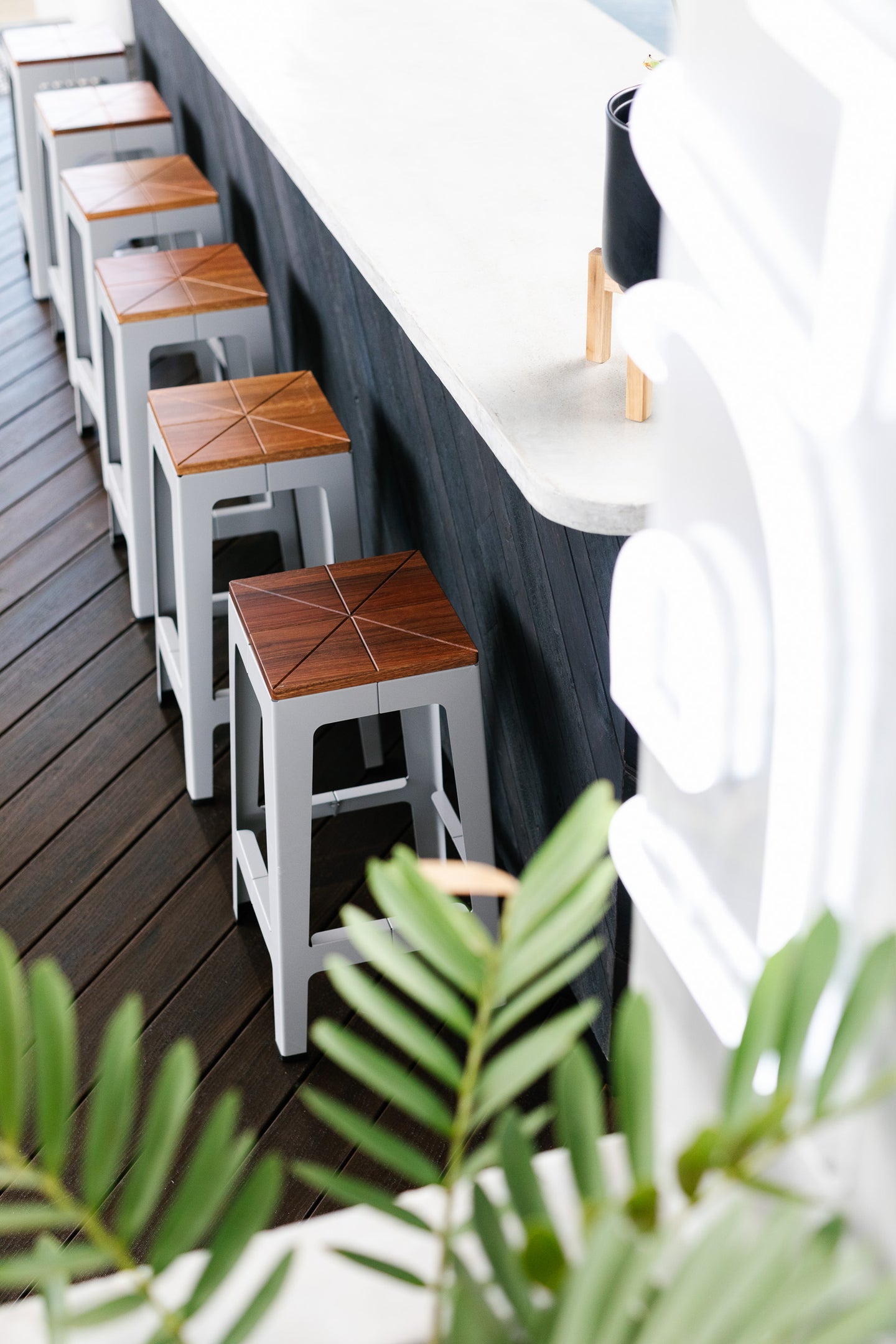 Counter & Bar Stools – DesignByThem